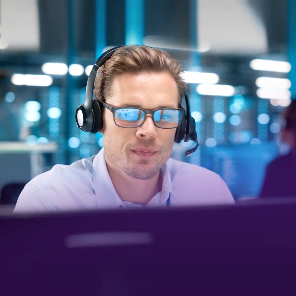 Hybrid mainframe-cloud solution Hogan | Luxoft